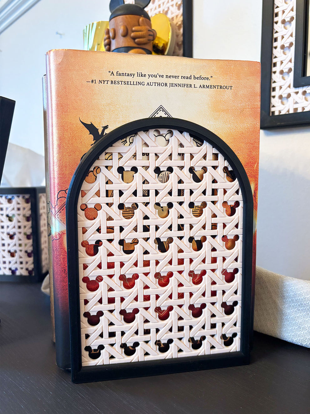 Mouse Rattan Book End – BDI