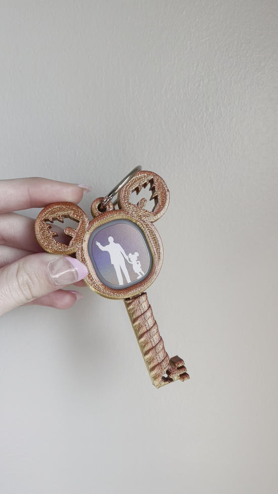 Dual Color Magic Key Magic Band Buddy – BDI